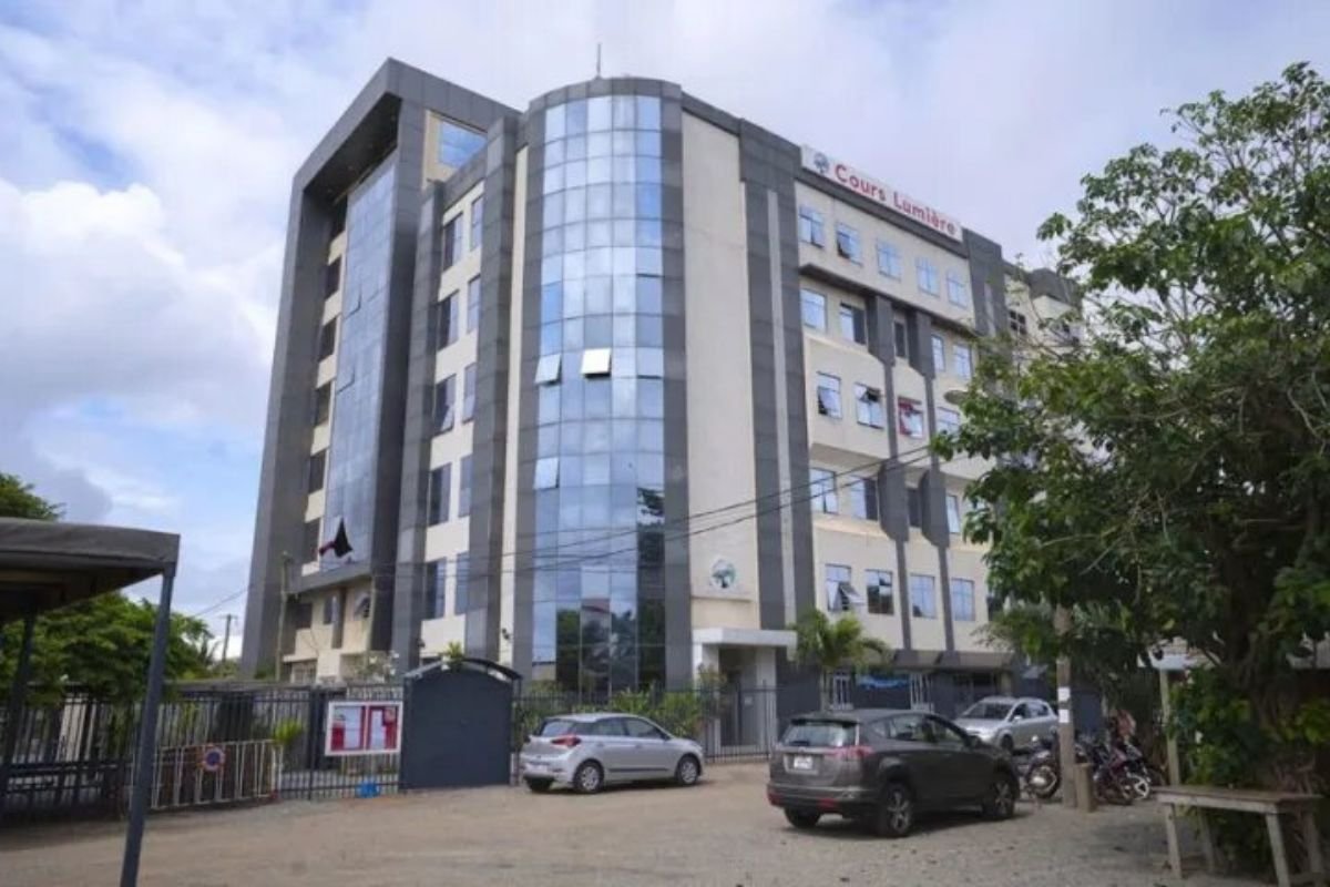 Journée de développement professionnel au Lycée international Cours ...